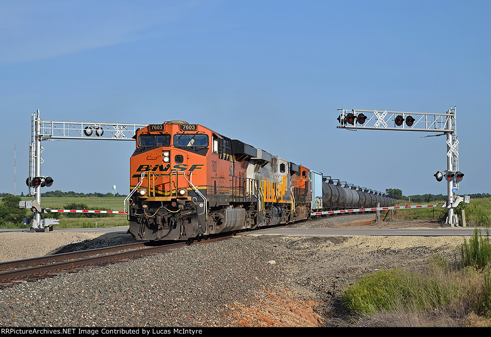 BNSF 7603 westbound BNSF empty ethanol train